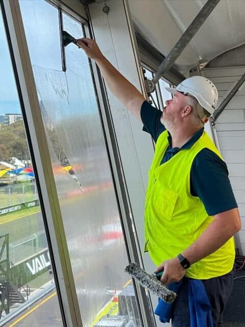 I Clean Carpets And Windows